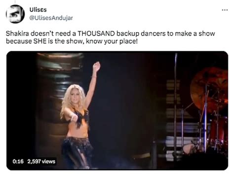 Shakira Tiene Competencia La Comparan Con Artista Que Se Presentó En