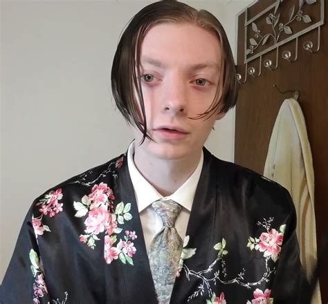 Niko On Twitter Rt Toffee 32 Reviewbrah With His Hair Down And