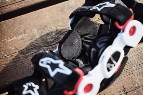 Test Alpinestars Fluid Tech Carbon Knee Brace Mtb Magcom