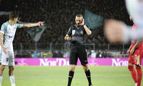 Botola le Raja lourdement sanctionné aprés le derby Le Matin ma