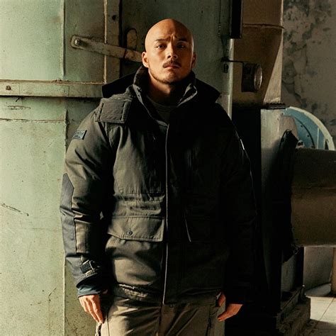 퍼포먼스 라인 2 워크 하프 패딩 점퍼