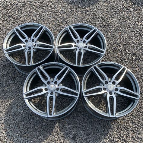 19인치 벤츠e클래스 쿠페 Amg 별휠 정품휠 한대분 헬로마켓