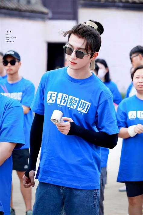Lý Hoành Nghị • 李宏毅 • Lǐ Hóngyì