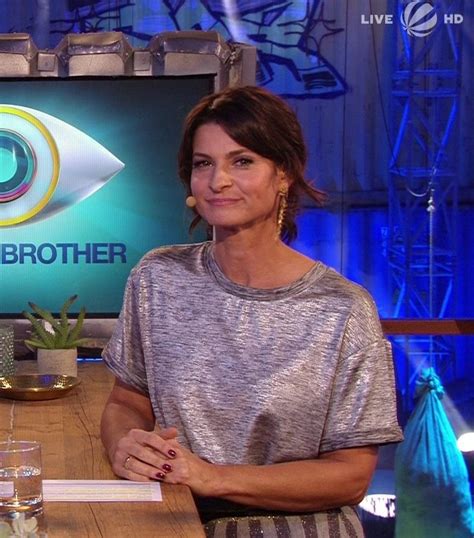 Marlene Lufen Sat 1 Tv Female News Anchors Celebrities News Anchor
