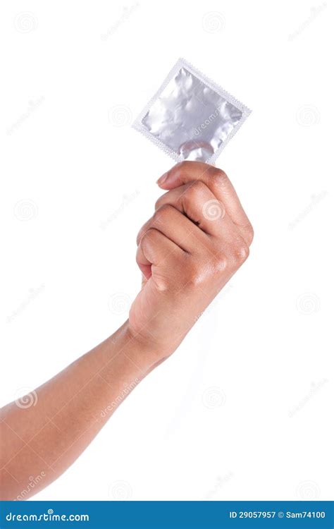 Bezpiecznego Seksu Poj Cie Afryka Ska Kobiety R Ka Z Kondomem Obraz Stock Obraz Z O Onej Z