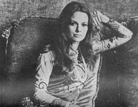 1972 لوسيانا بالوتزي من الجد إلى الهزل