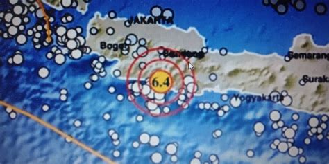 Gempa M 6 4 Terasa Di Jakarta Berpusat Di Garut Jabar Barito Post