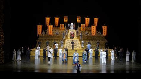 《传奇•太极武当》总导演傅华阳：读懂武当山 必看传奇秀凤凰网湖北凤凰网