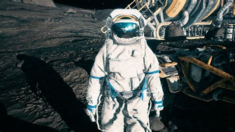 우주 달 기지에 있는 달 탐사선 옆에 우주비행사가 서 있다 달 표면과 달 식민지의 보기 3d 렌더링 Moonwalk에 대한 스톡