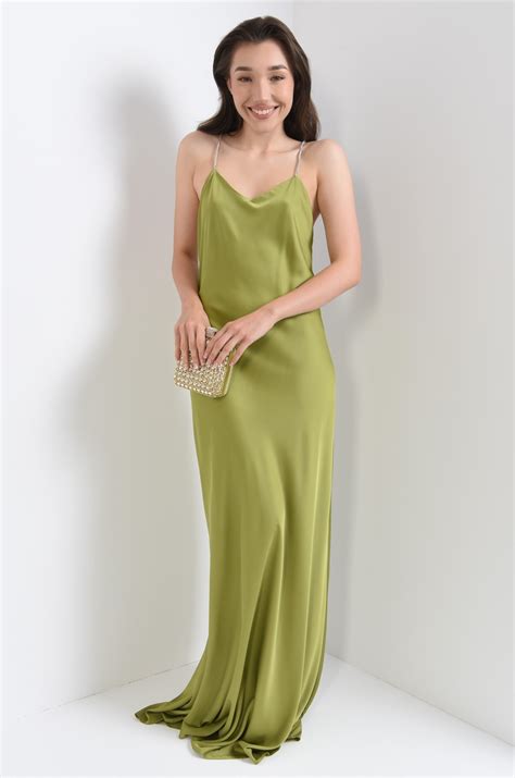 Rochie Maxi Din Satin Cu Spate Gol Poema