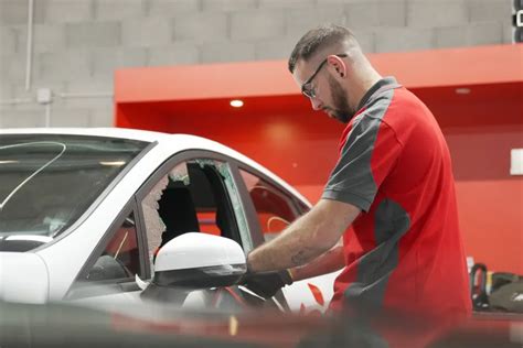 Side Window Replacement Carglass®