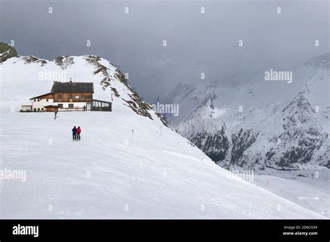 The Hintertux Glacier Ski Resort In Tyrol Alps Austria Stock Photo Alamy