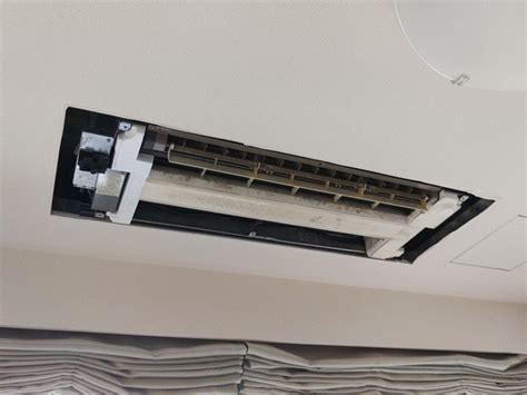 三菱電機製家庭用天井埋め込みエアコン入替え工事｜品川区 業務用エアコン交換・取り付けはお任せ！エアコン総本舗