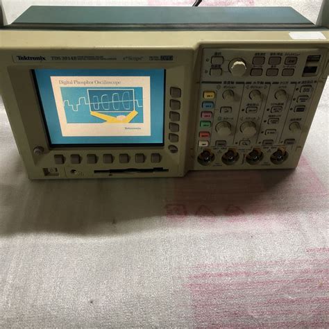 Tektronix Tds 3014b デジタル・オスファ・オシロスコープ