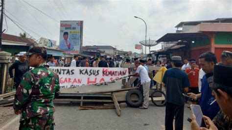 Breaking News Masyarakat Mandiangin Kembali Blokade Jalan Sarolangun