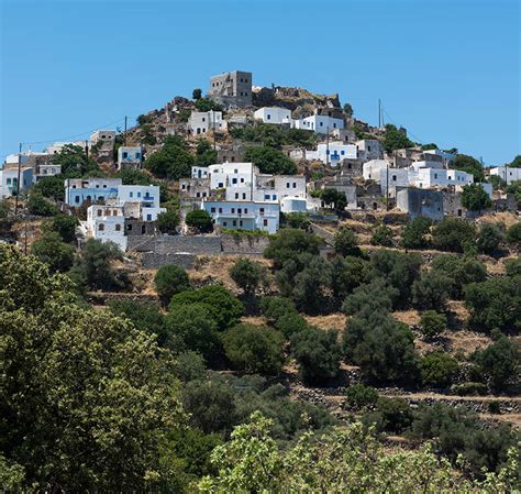 A Respectful Contemporary Update For A Historic House In Greece
