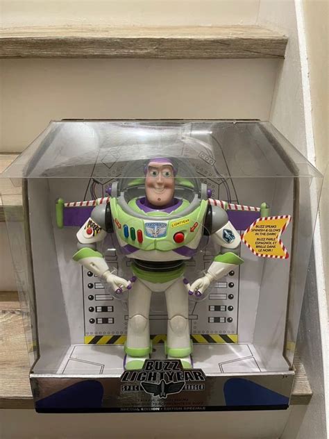 【未使用】トイストーリー トーキング バズ・ライトイヤー 実物大 リアルサイズ Toystory Disney Store Special