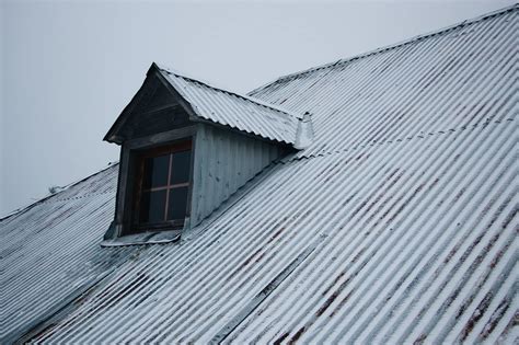 Common Roof Problems Guide For Homeowners