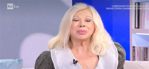 Debora Ciro E Azzurra Figli Sandra Milo L Incidente Tv Del 90 E Il Miracolo Di
