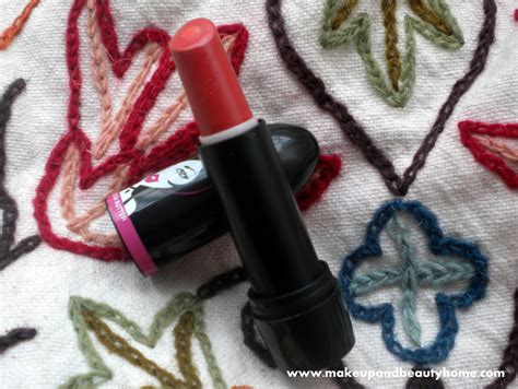 Elle 18 Color Pops Lipstick Rusty Review And Swatches