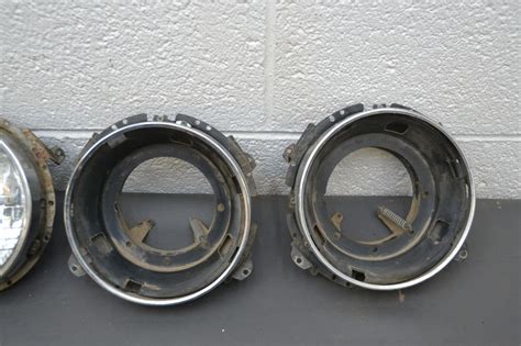 FS Porsche 911 Headlight Mounting Buckets Sugar Scoops Rings