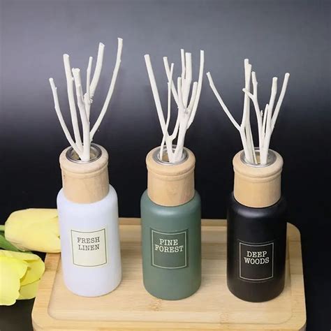 Home Decoration Luxury Essential Oil Reed Diffuser With Packaging Box