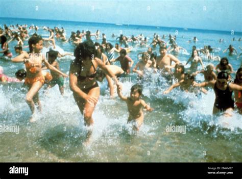 Jaws 1975 Directed By Steven Spielberg Credit Zanuckbrown