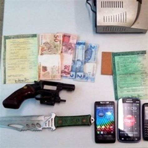 Trio Acusado De Assaltos é Preso No Piauí Estavam Com Arma E Celulares