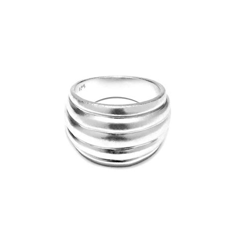 Silver Radiance Ring Nu And Mii