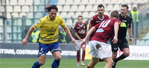 Calcio Serie D Modena Allultima Chiamata Per La Vetta La Repubblica