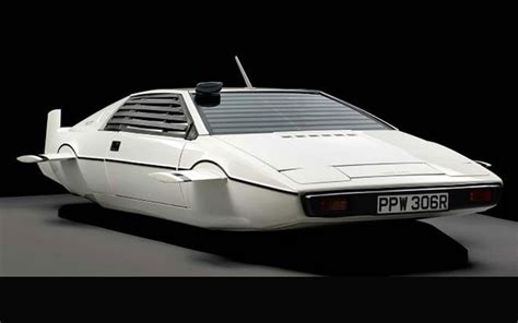 James Bond S Lotus Sells For 895 000 The Car Guide