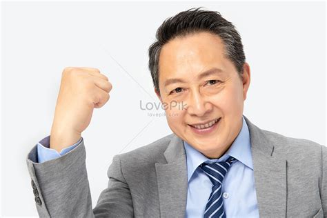 양복을 입은 노인 이미지 사진 무료 다운로드 Lovepik