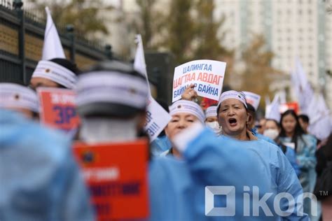 ФОТО Эрүүл мэндийн салбарын эмч ажилтнуудын үндсэн цалингийн хэмжээг 50 хувиар нэмэгдүүлэхийг