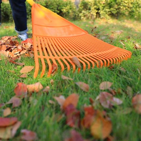 26 Tines Poly Leaf Rake Wholesale Tufx