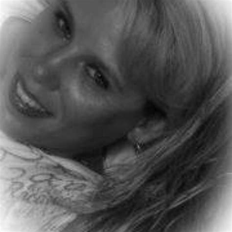 Stream Rebecca Sowder Music Listen To Songs Albums Playlists For