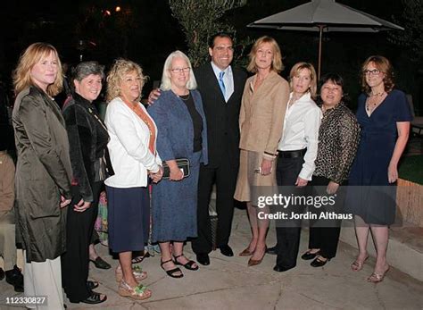 1 089 Amy Madigan Photos And High Res Pictures Getty Images