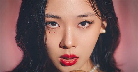 비비 데뷔 첫 단독 콘서트 와주시면 안 될까요파격 무대·구성