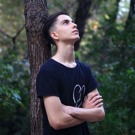 تیوال محمد حسین صادقی نیک