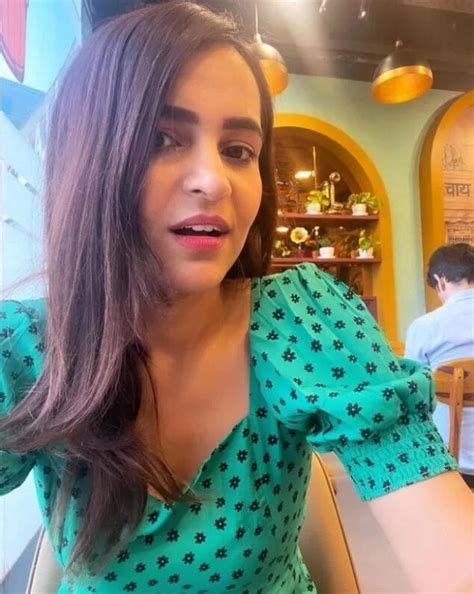 Prerna When U Try To Grab Her Ass Ryoutuberssex