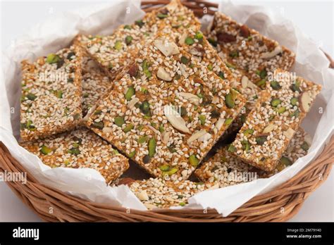Pista Badam Gajak Patti Or Tilgul Papdi Chikki Gazak Or Gachak Bar Made