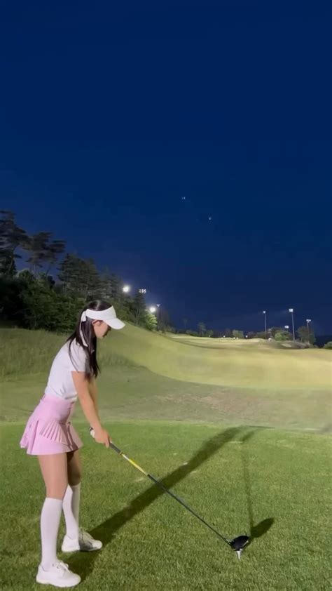 골프여왕 ⛳️🇰🇷 골프여왕 골프스윙 골프자세 김슬기프로 💯👸🏻💕🏌️‍♀️ ⠀ 김슬기 프로 인스타⬇️ 🥇🏆 Seulki