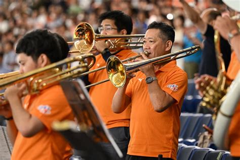 Ntt西日本（大阪市）の応援団（1回戦） 第94回都市対抗野球 写真特集235 毎日新聞