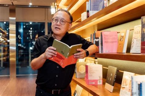人物／「點子王」史哲接掌文化部 重大政策待檢驗 陳建仁組新內閣 焦點 Nownews今日新聞
