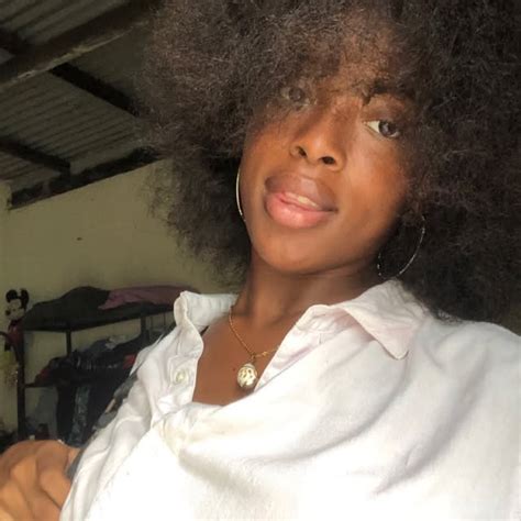 Kaira Marin Kaira Threads Say More