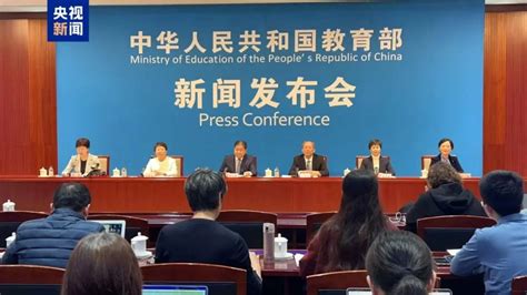 重报网评丨谁在支持幼儿园“小学化”？