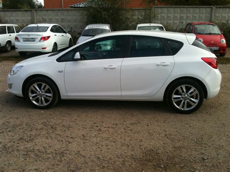 Новые тапки на зиму — Opel Astra J, 1,6 л, 2011 года | колёсные диски ...
