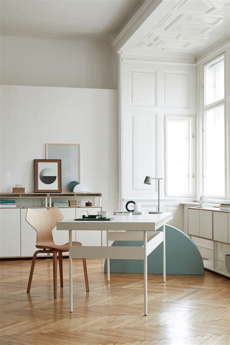 Benes Modular Workplace System Is Designed For Freelancers