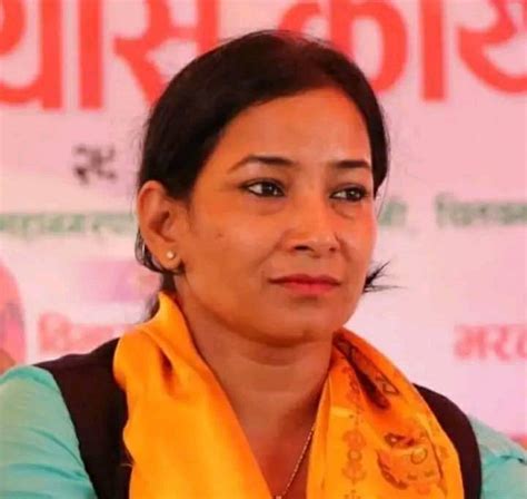 Routine Of Gandaki Banda भरतपुर महानगरमा माओवादी केन्द्रकी रेणु दाहाल