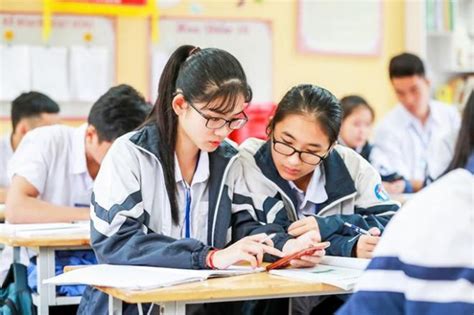 Nhiều Giáo Viên Không đồng Tình Về Quy định Cho Học Sinh Sử Dụng điện Thoại Trong Lớp Xanh Ewec
