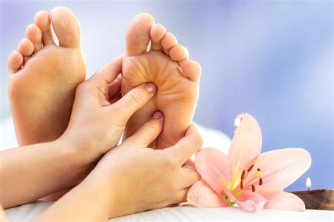 Foot Massage 101 What To Expect And The Surprising Health Benefits